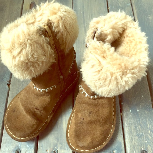 Clarks | Shoes | Clarks Toddler Suede And Faux Fur Boots | Poshmark